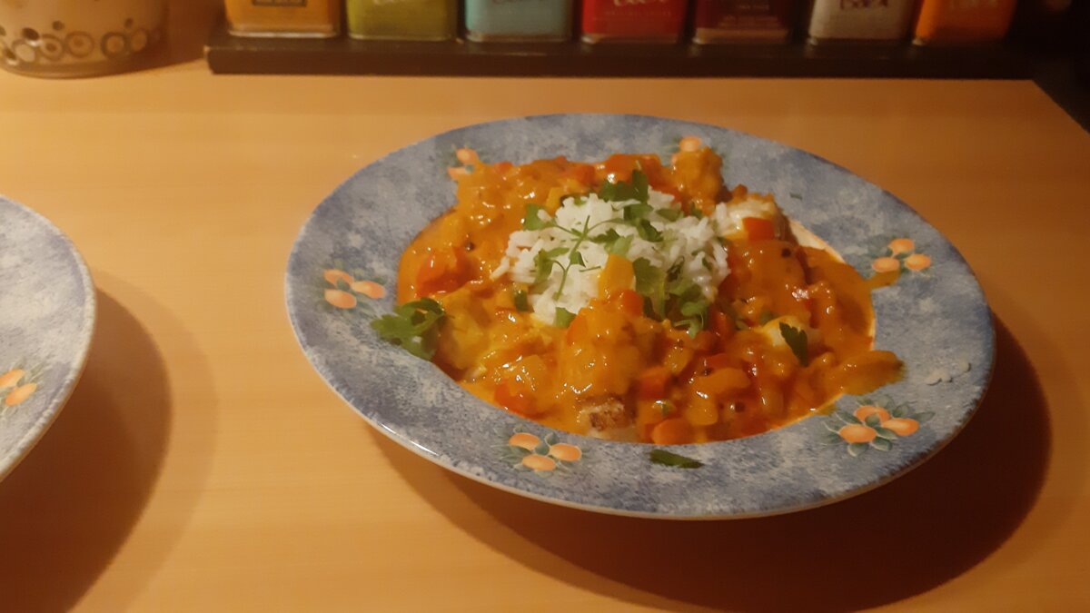 Pittige viscurry met mango chutney recept | eetse