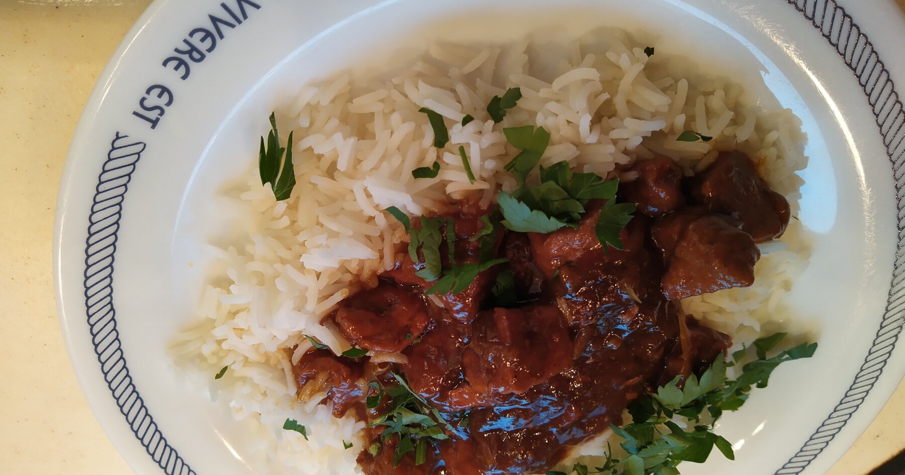 Be Celeng Base Manis (Gestoofde hamlappen in Ketjapsaus) recept | eetse