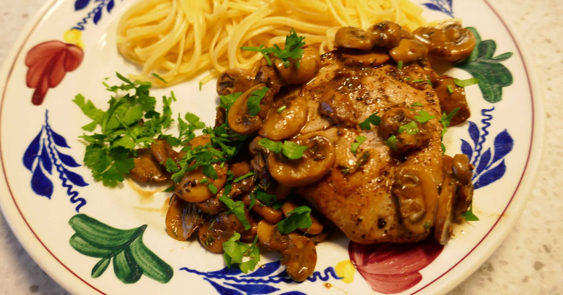 Kalfsoester met jachtsaus en linguine recept | eetse